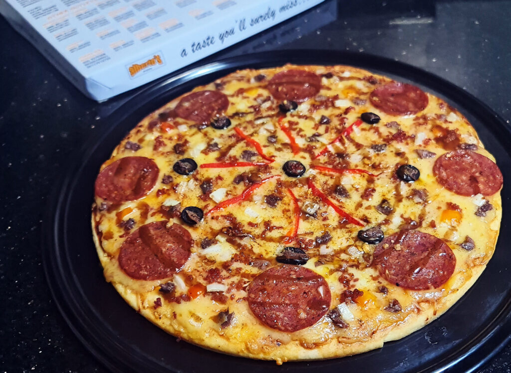 Alberto's Pizza Menu & Prices 2025 - Philippines